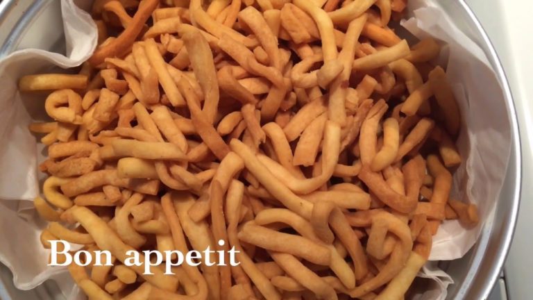 VIDEO. Voici la recette du « Ramanonaka », le fameux beignet de riz ...